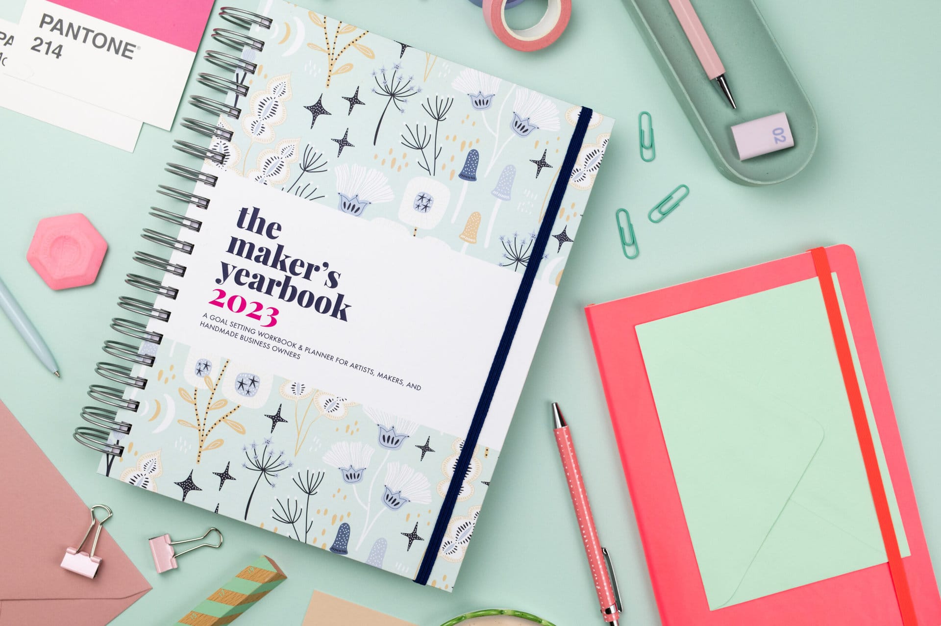 The Maker's Yearbook: A 2023 Planner for Artists and Makers